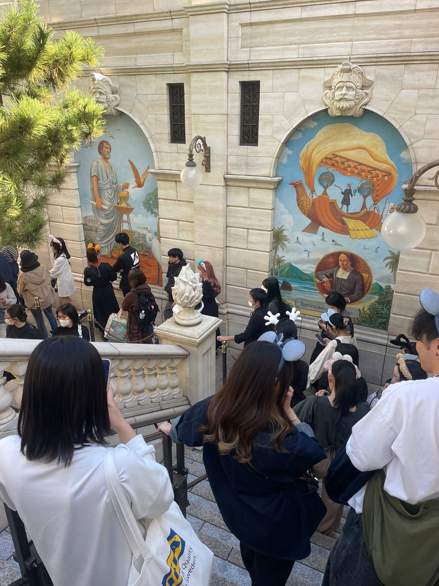 Visiting Tokyo Disneysea & Tips & Tricks to beat the queues